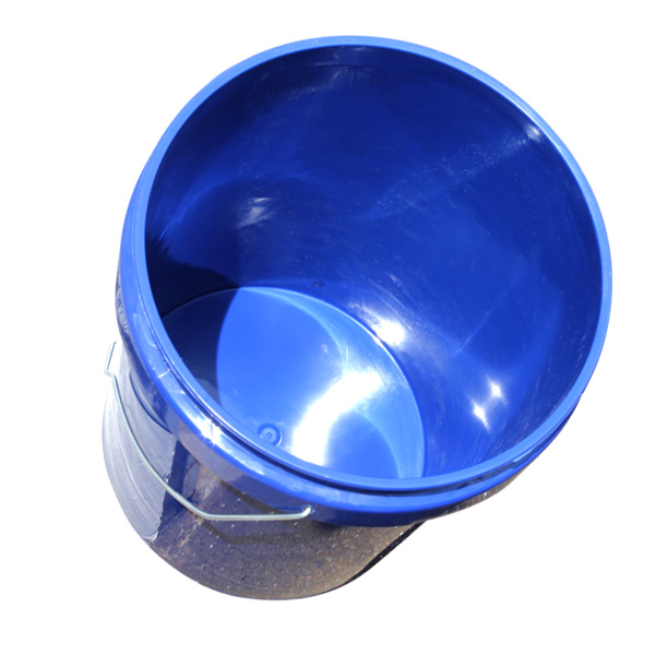 A Big Blue Bucket – Grumpy Old Teacher